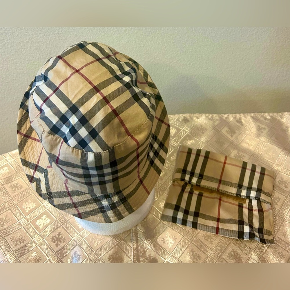 ”Burberry London”Authentic Sun Bucket Reversible Hat … - Gem